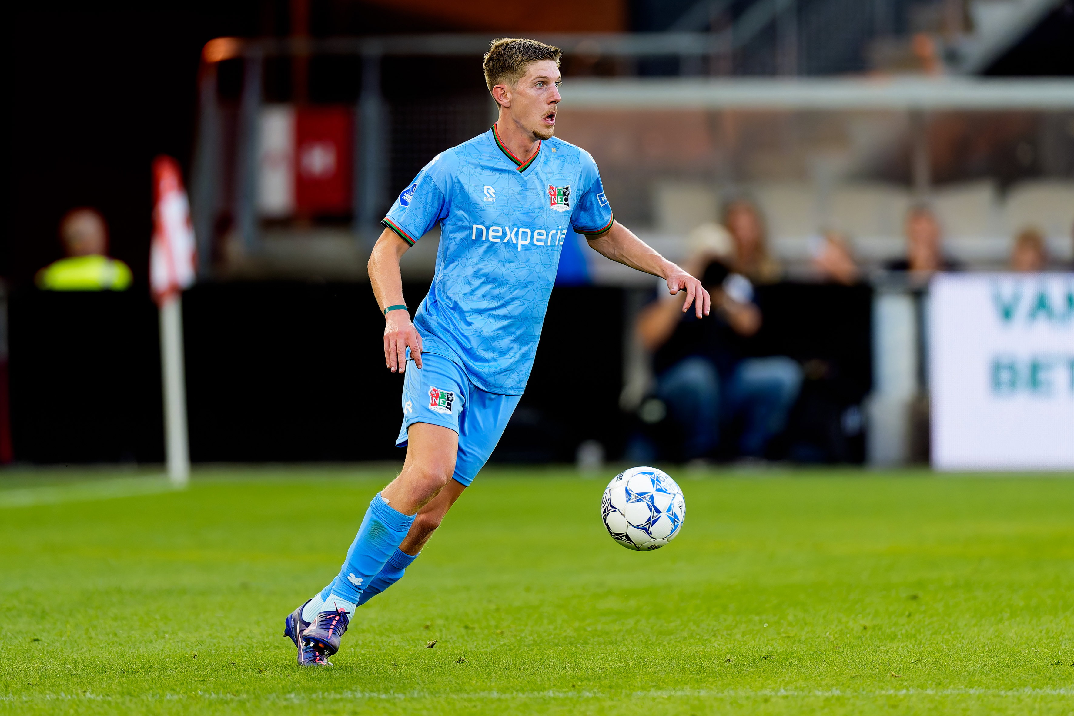 Hoedemakers: "Feyenoord heeft nog niet het niveau… | FeyenoordPings
