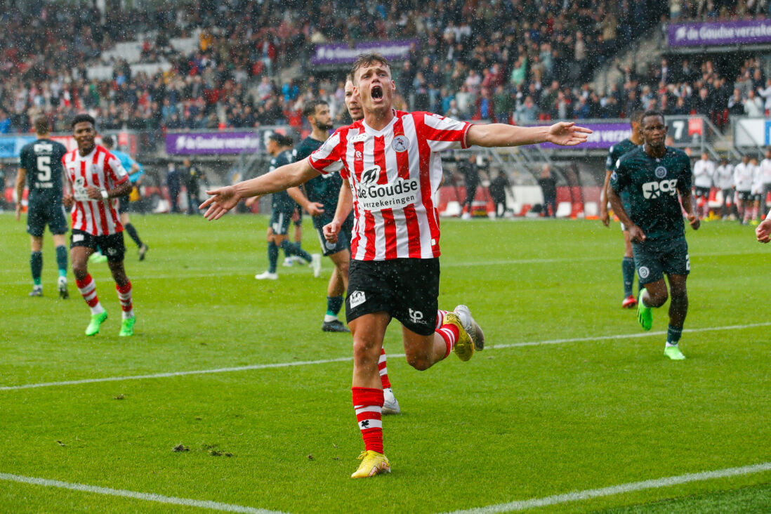 Vito van Crooij naar PSV? "Dat is natuurlijk een geweldige… | PSVFans