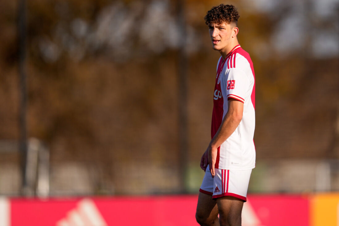 Kaplan blij met rentree: "Het was een hele zware… | AjaxFanatics