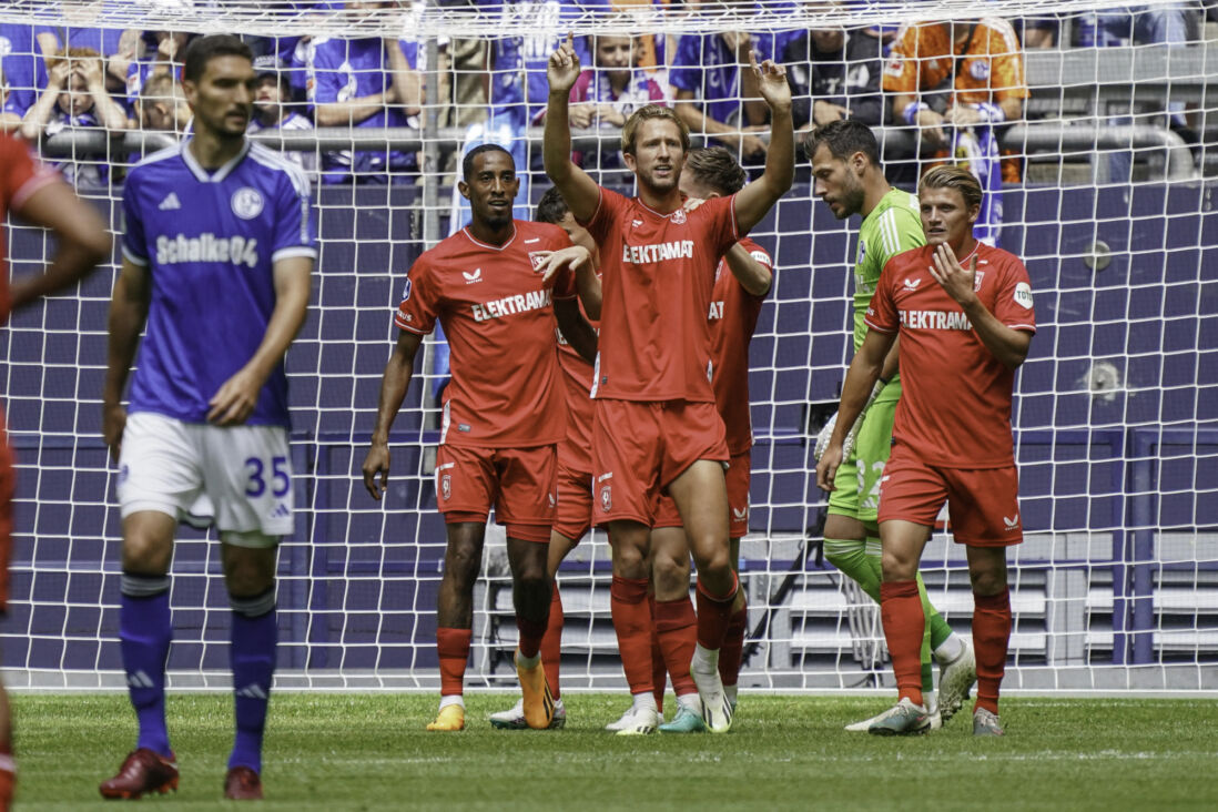 Vlap duidelijk: "Er moeten nog wel wat jongens bij… | Twentefans.nl