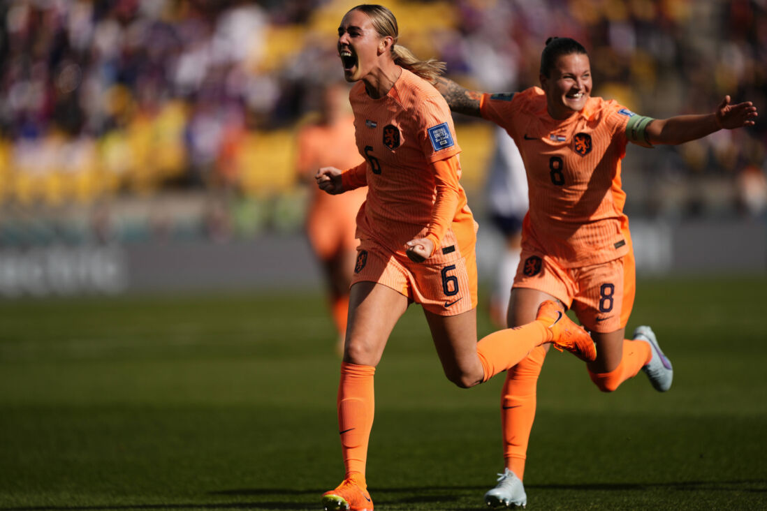 Jill Roord geniet na treffer: "Er kan iets… | Vrouwenvoetbalnieuws