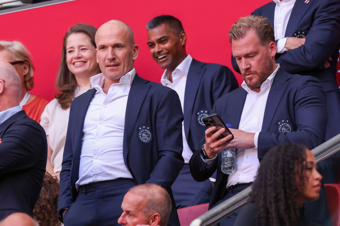Alex Kroes moet aan de bak bij Ajax: "Een nieuwe leider nodig" | Ajax1