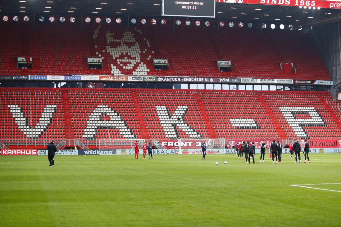 UEFA-straf 'schijnmaatregel': Vak-P kan in ander vak… | Twentefans.nl
