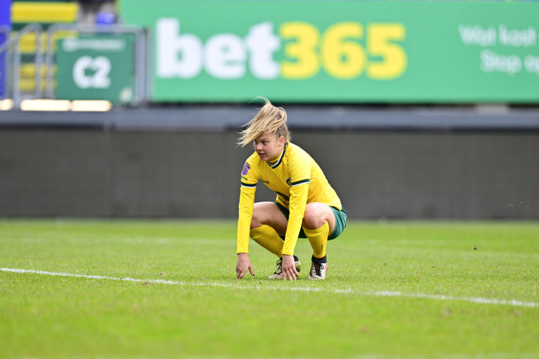 Knol blikt terug: "Het was voor mij een… | Vrouwenvoetbalnieuws