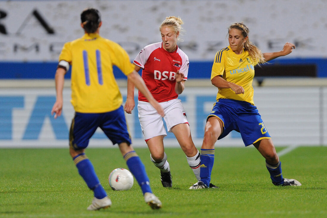 Van der Gragt blikt terug: "Dat vergeet ik… | Vrouwenvoetbalnieuws