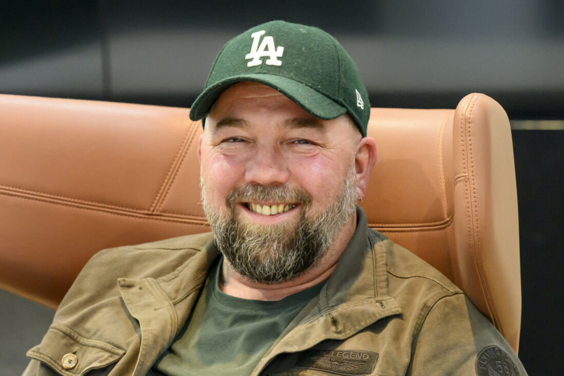 Theo Janssen laat zich gelden op eerste dag: "Dat… | Twentefans.nl