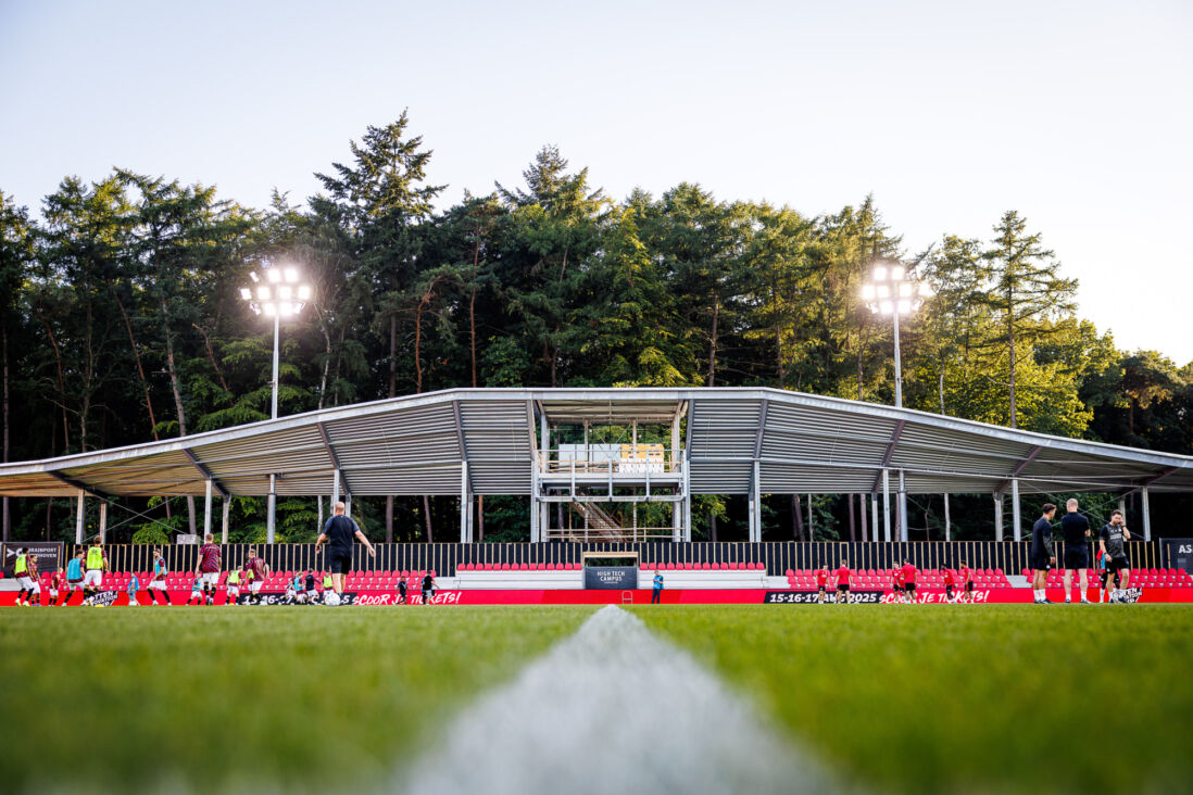 FOTO'S | Dit is het nieuwe stadion op PSV… | Vrouwenvoetbalnieuws