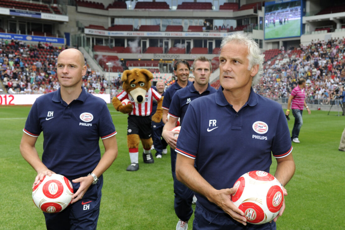 Rutten: "Het is wel heel bijzonder hoe het voetbal hier… | PSVFans