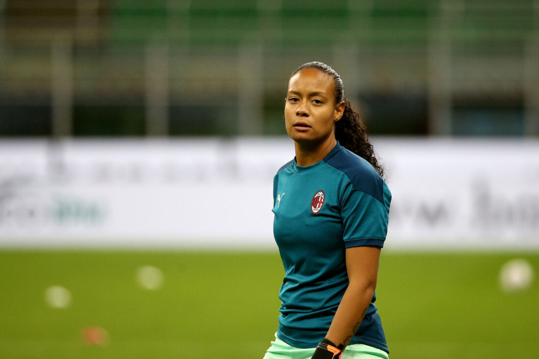 VIDEO | Babb blinkt uit; AC Milan naar… | Vrouwenvoetbalnieuws