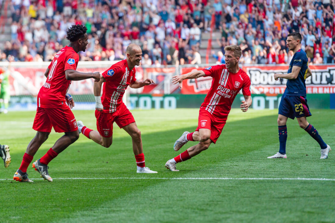 "FC Twente had echt met Feyenoord om de titel moeten… | Twentefans.nl