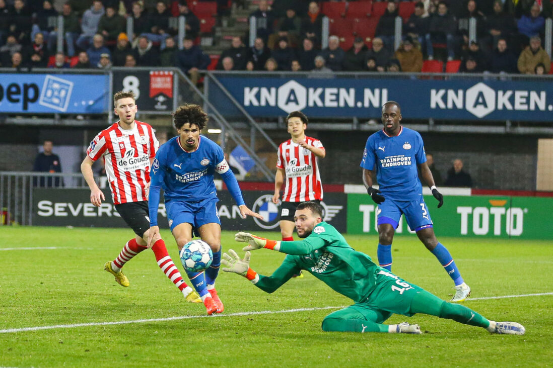 Drommel wisselt fout af met wereldredding: "Met de schrik… | PSVFans