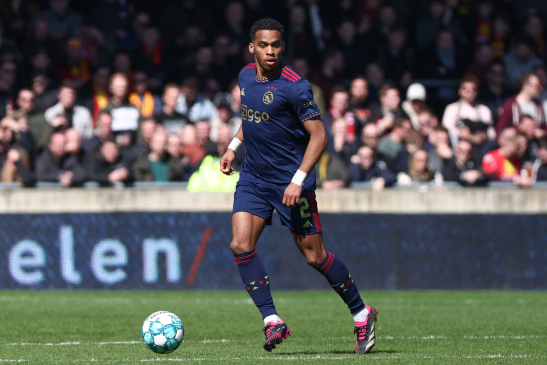 Jurriën Timber waarschuwt PSV: "Daar moeten we alles voor… | PSVFans