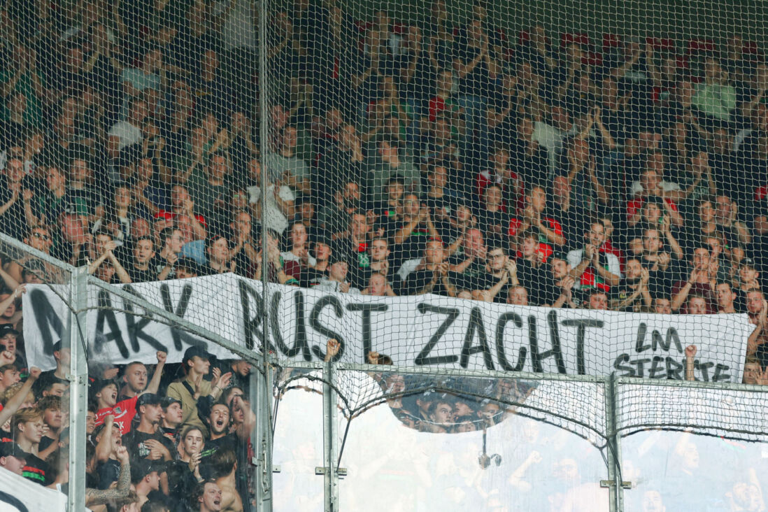 PSV-fans waarderen actie van NEC-fans: "Een heel waardig… | PSVFans