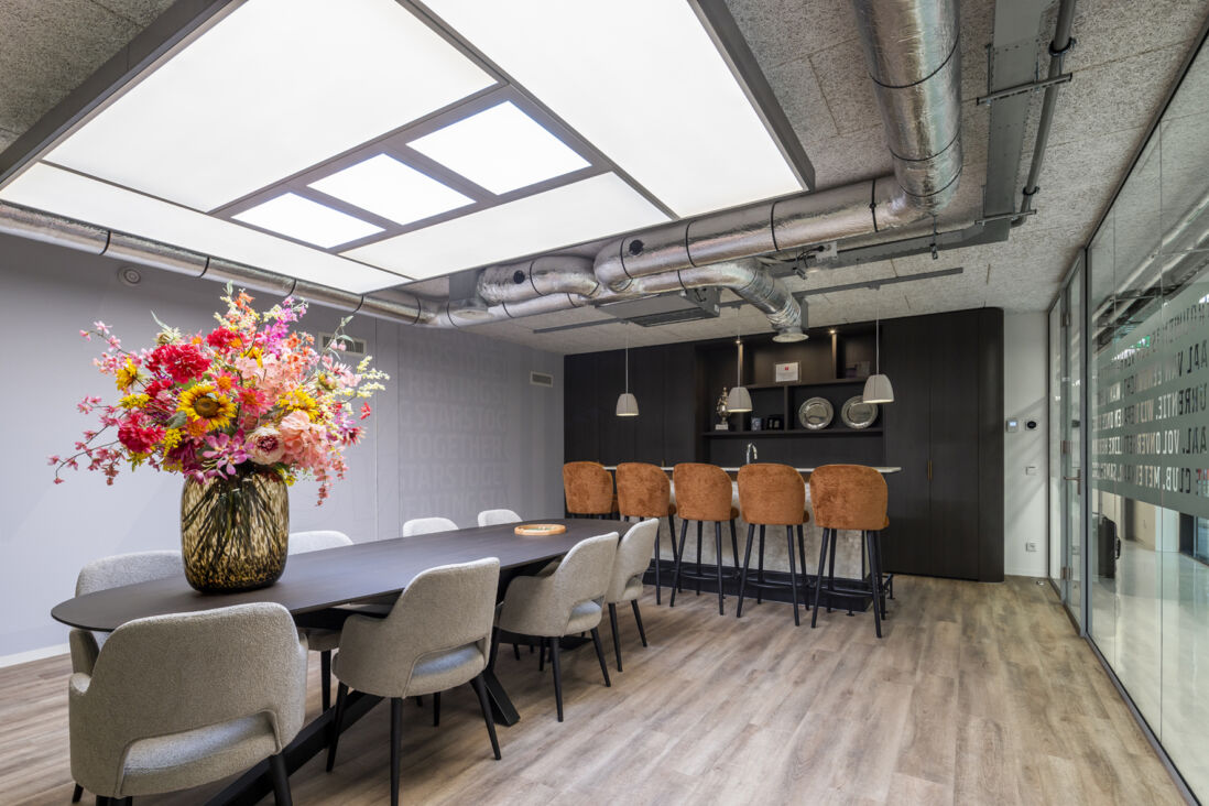 PSV trots op eigen plek in nieuw stadion:… | Vrouwenvoetbalnieuws