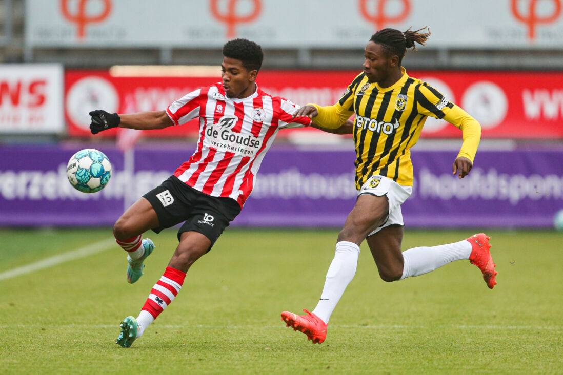 Sambo even terug bij PSV: "Heeft me zo'n 18-19 maanden… | PSVFans