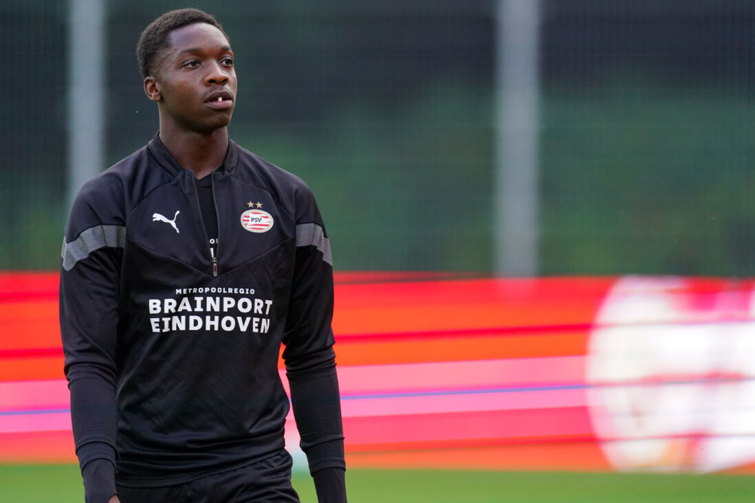 'SC Cambuur shopt bij Jong PSV en haalt 21-jarige doelman… | PSVFans