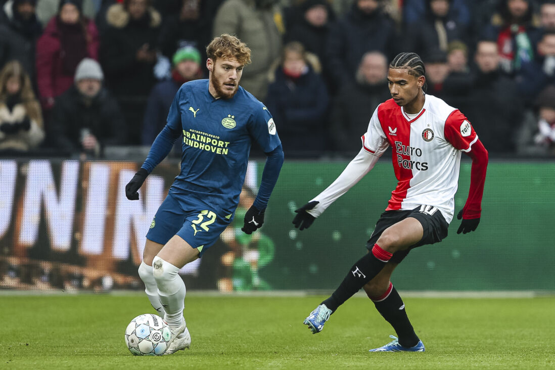 Yorbe Vertessen laat zich gelden: "Heeft een heldenrol te… | PSVFans