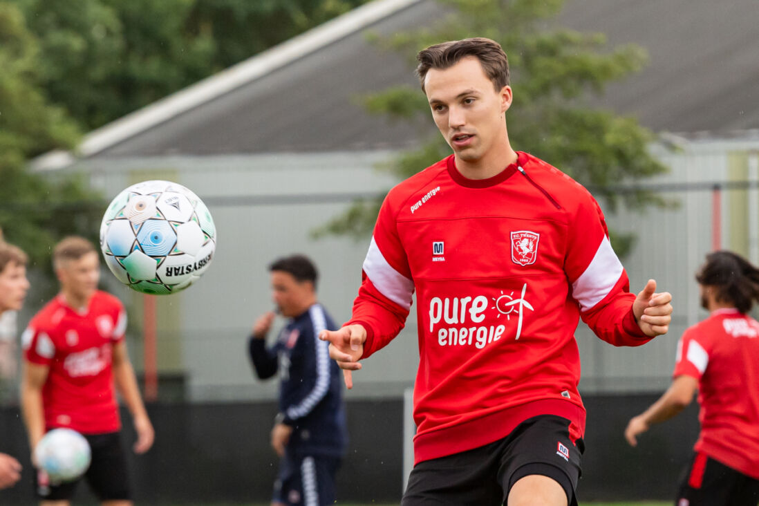 Youri Regeer: "Denk dat FC Twente daar een… | Twentefans.nl