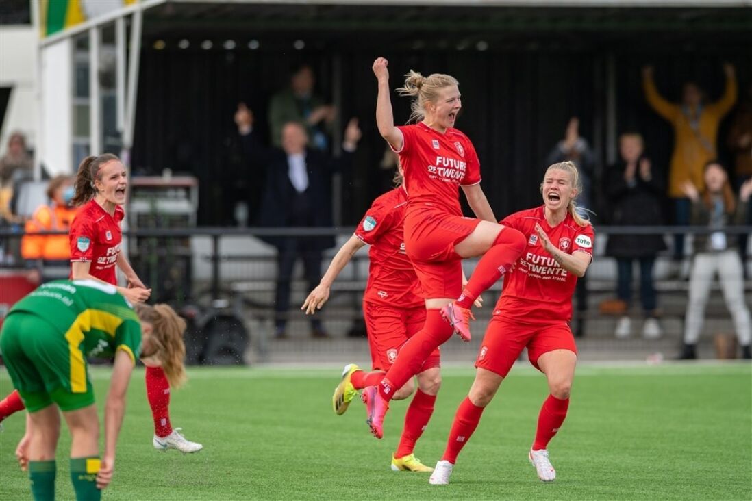 Matchwinner Stolze dolblij: ''Nu kan ik geen… | Vrouwenvoetbalnieuws