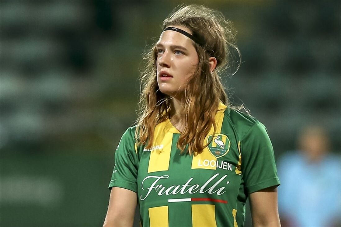 Looijen: "Ik dacht eigenlijk dat er niets aan… | Vrouwenvoetbalnieuws