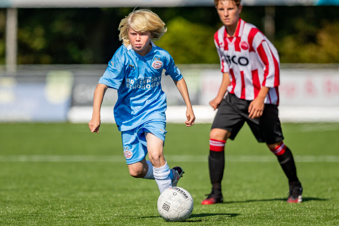 Isaï Middag | PSVFans