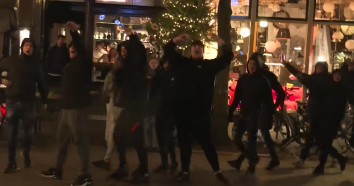 VIDEO | Hooligans FC Utrecht clashen met linkse… | Voetbalnieuws