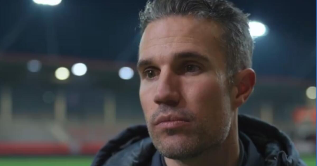 'Ajax kaapt talent Feyenoord ondanks bemoeienis Robin van… | Ajax1