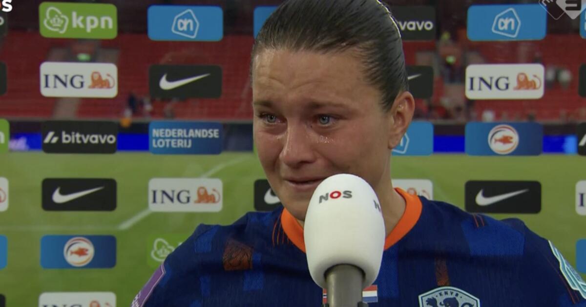 Sherida Spitse barst in tranen uit: "Het is… | Vrouwenvoetbalnieuws