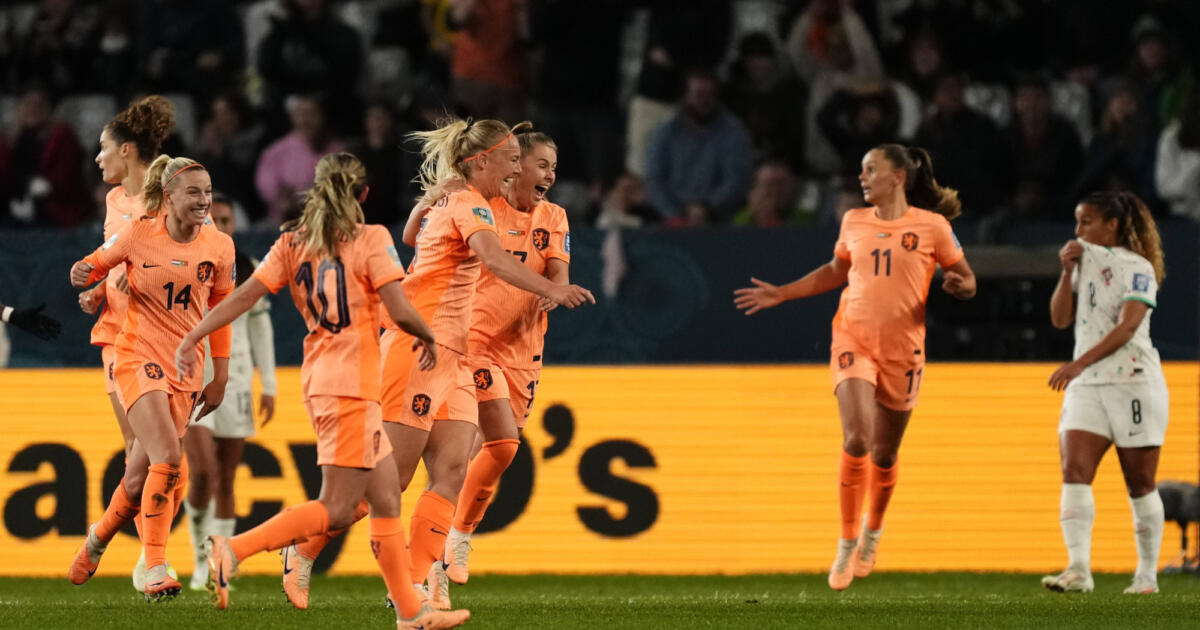 Van der Gragt bezorgt OranjeLeeuwinnen eerste… | Vrouwenvoetbalnieuws