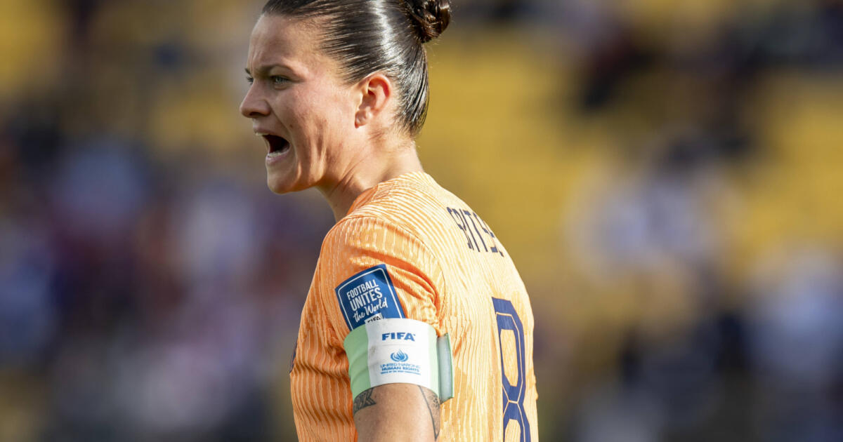 Sherida Spitse doorstaat test: "Niet in de… | Vrouwenvoetbalnieuws