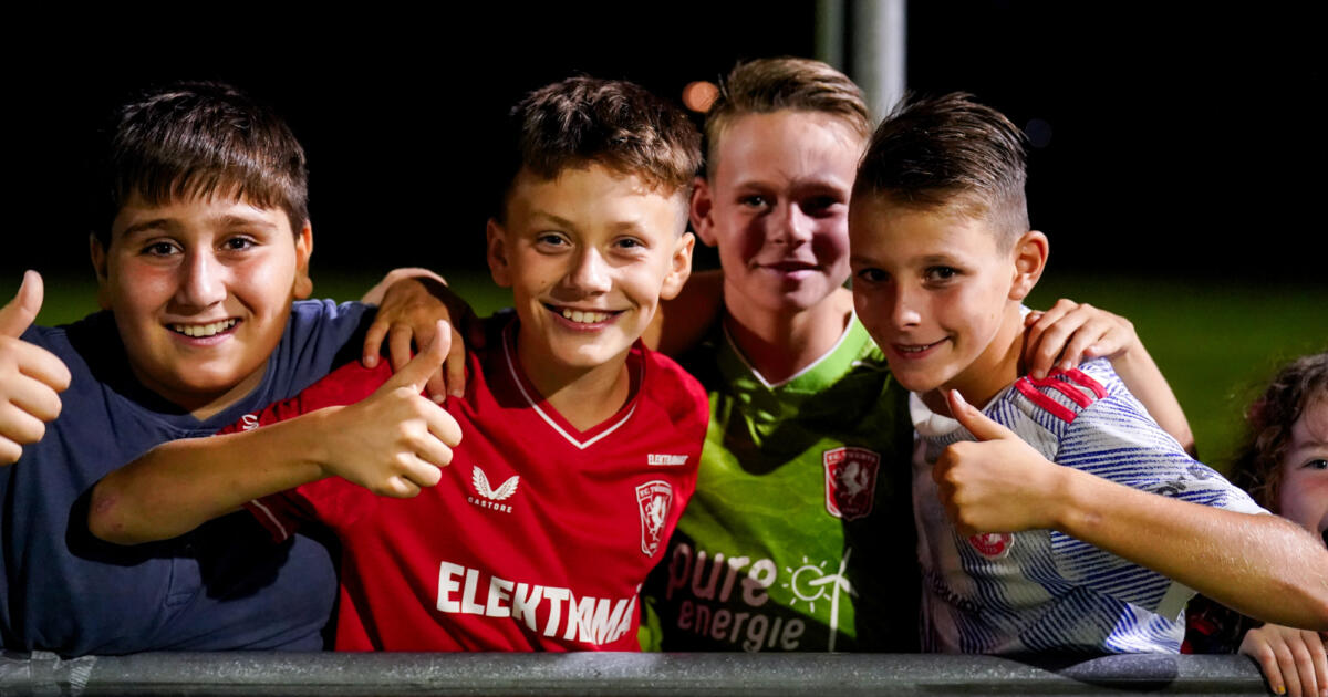 VIDEO'S | FC Twente-fans zien prachtige treffer bij… | Twentefans.nl