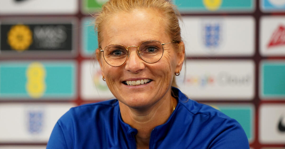 Wiegman als coach bij de mannen? "Ik denk dat… | Vrouwenvoetbalnieuws