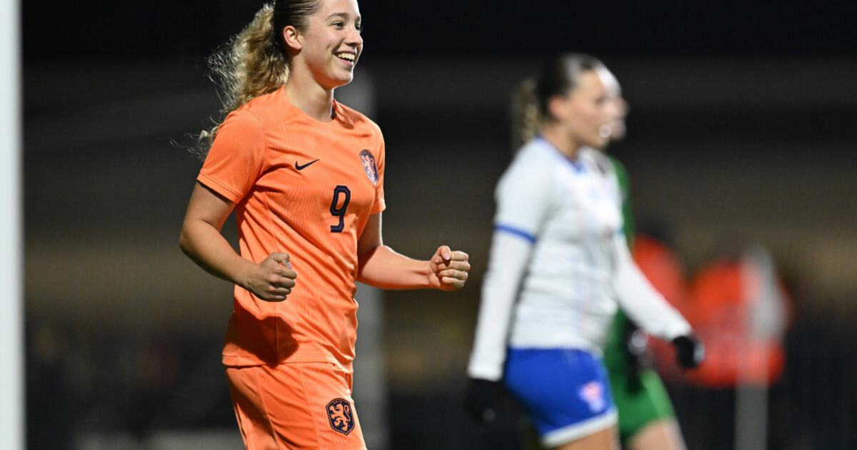 Oranje O19 toont veerkracht en speelt gelijk… | Vrouwenvoetbalnieuws