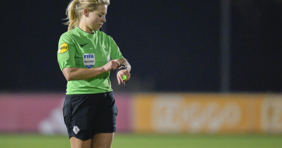 Van der Helm enthousiast: "Ik hoop dat ze dat… | Vrouwenvoetbalnieuws