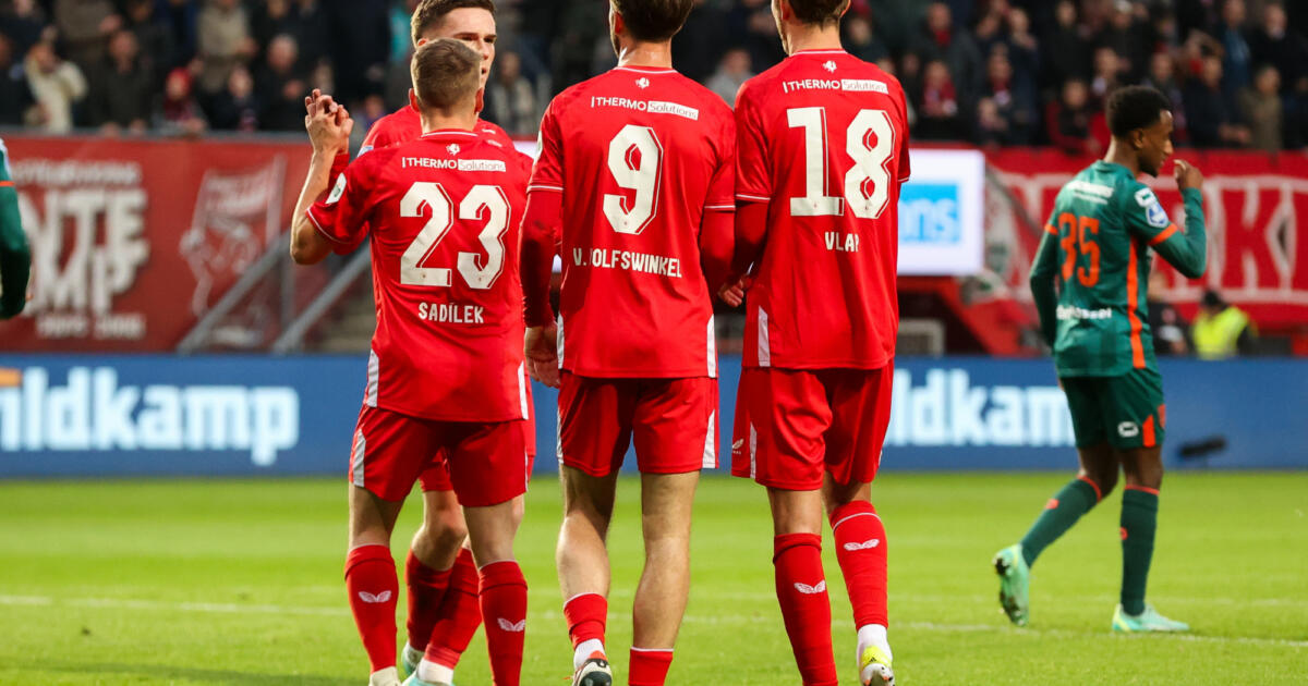 FC Twente op rapport: twee spelers blinken uit in… | Twentefans.nl