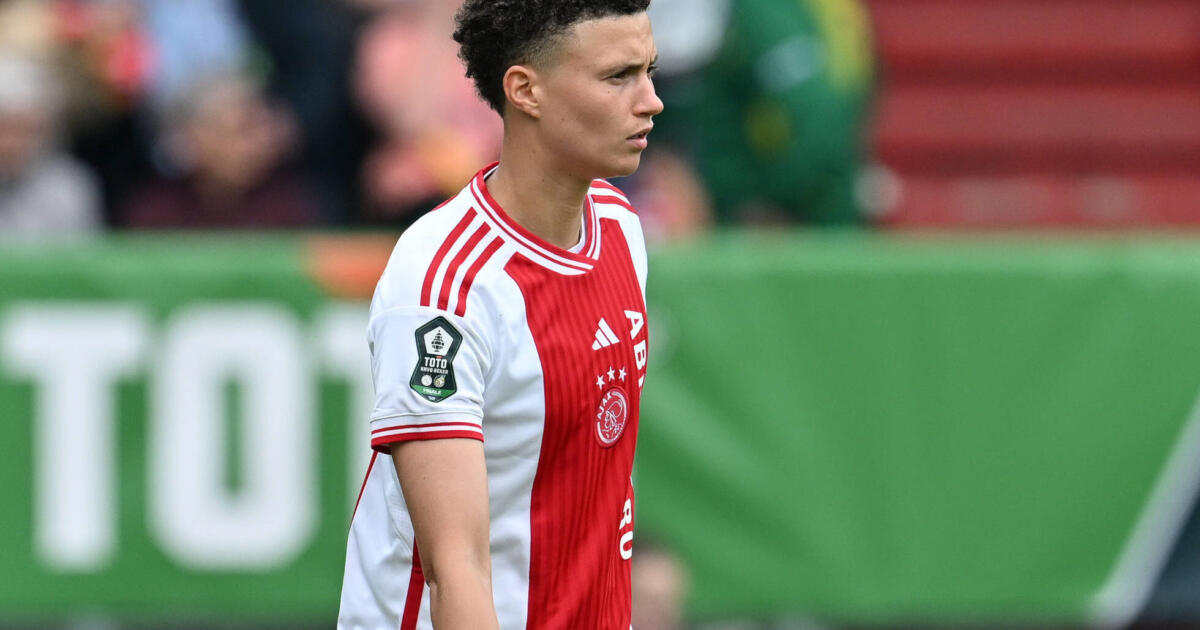 De Sanders: "Hoorde altijd: "Een meisje, daar… | Vrouwenvoetbalnieuws