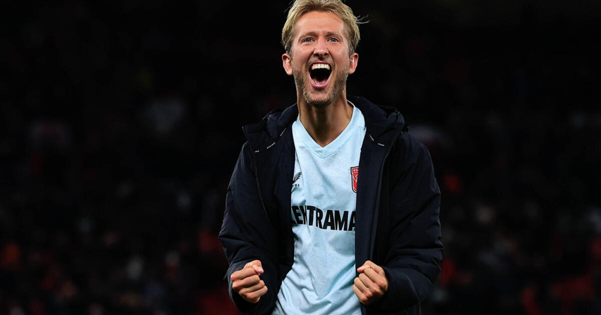 VIDEO | Vlap breekt in bij interview:… | Twentefans.nl