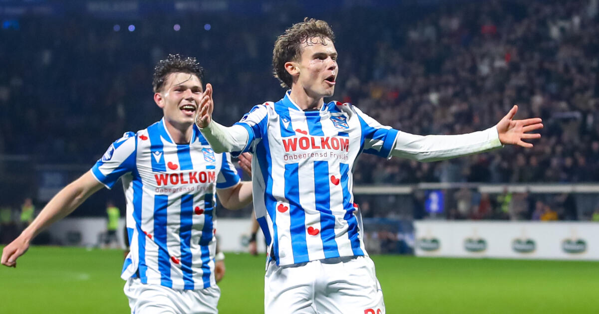 Jacob Trenskow vergelijkt prachtige treffers: "Die vond… | FeanOnline