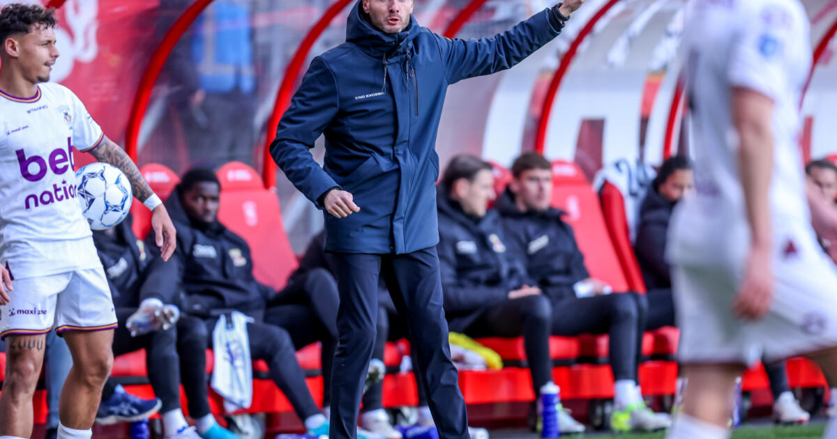 Paul Simonis treurt: "En uit bij FC Twente, met alle… | Twentefans.nl