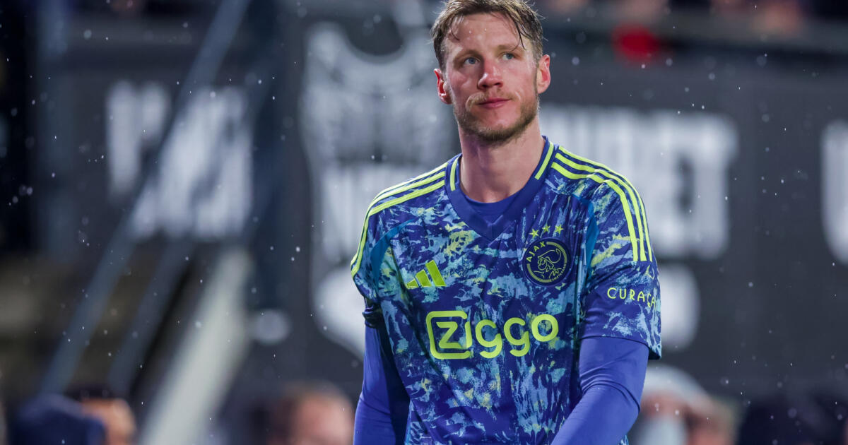 Opstelling Ajax bekend: Farioli kiest voor Weghorst in de… | Ajax1