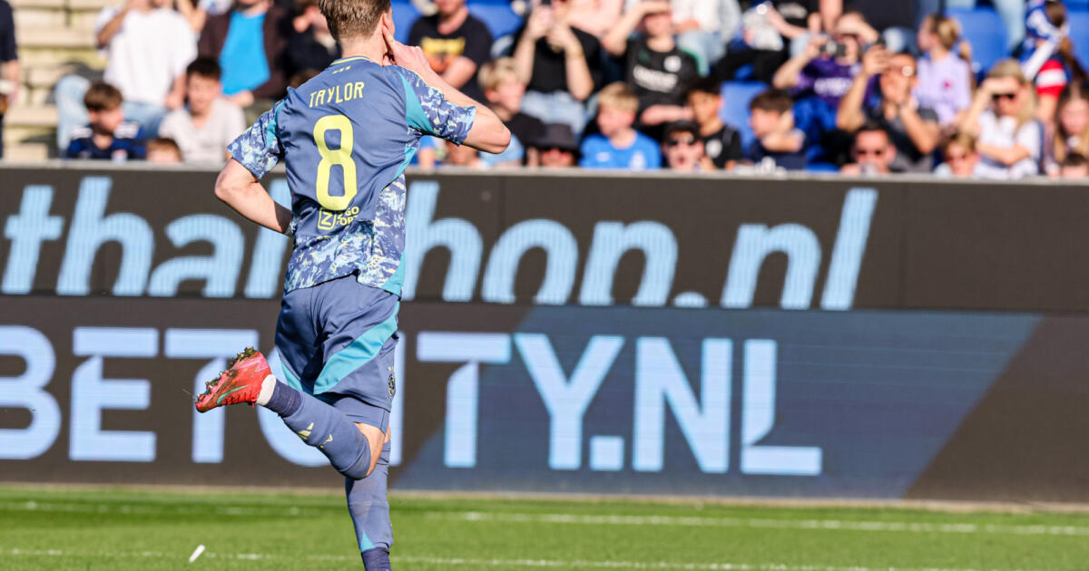 Taylor wijst na nipte Ajax-zege naar PSV: "Voor hen is het… | PSVFans