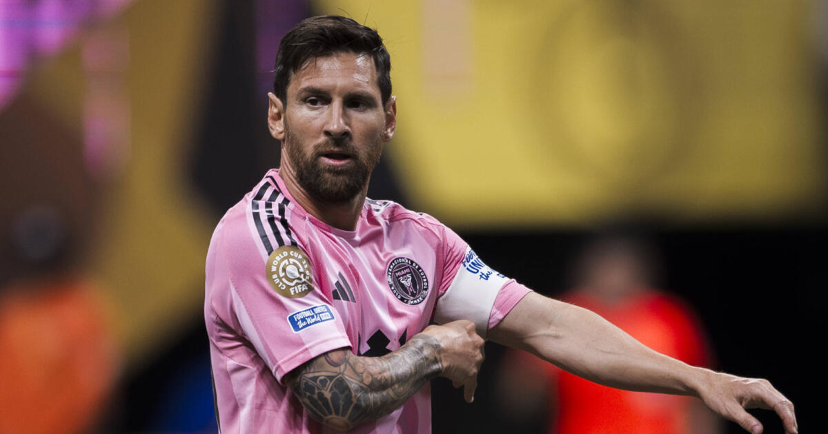 Oud-speler FC Twente haalt uit: "Ga niet zolang Messi… | Twentefans.nl