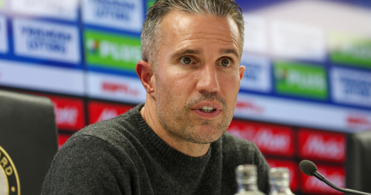 Robin van Persie aangepakt door PSV-keuze: "Als hij… | PSVFans