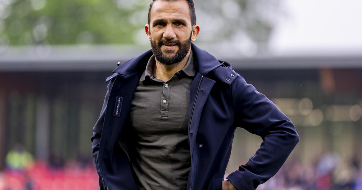 Adil Ramzi herinnert: "Fantastisch, dat stadion vergeet ik… | PSVFans