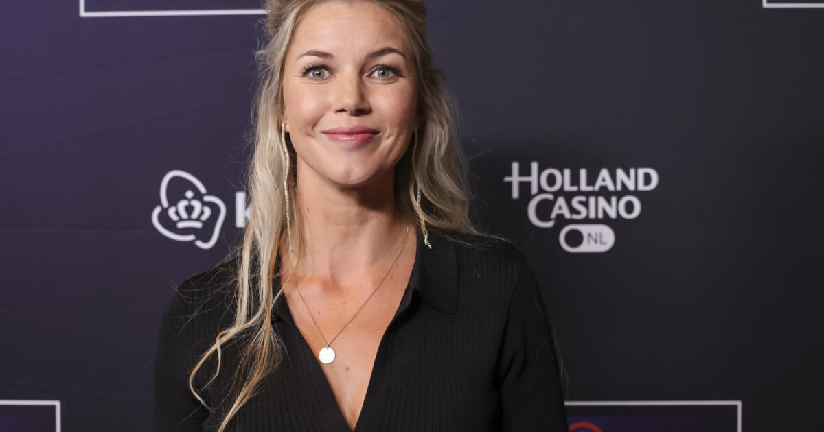 Hoogendijk deelt reacties onder Ajax-post: "Onnodig,… | Ajax1