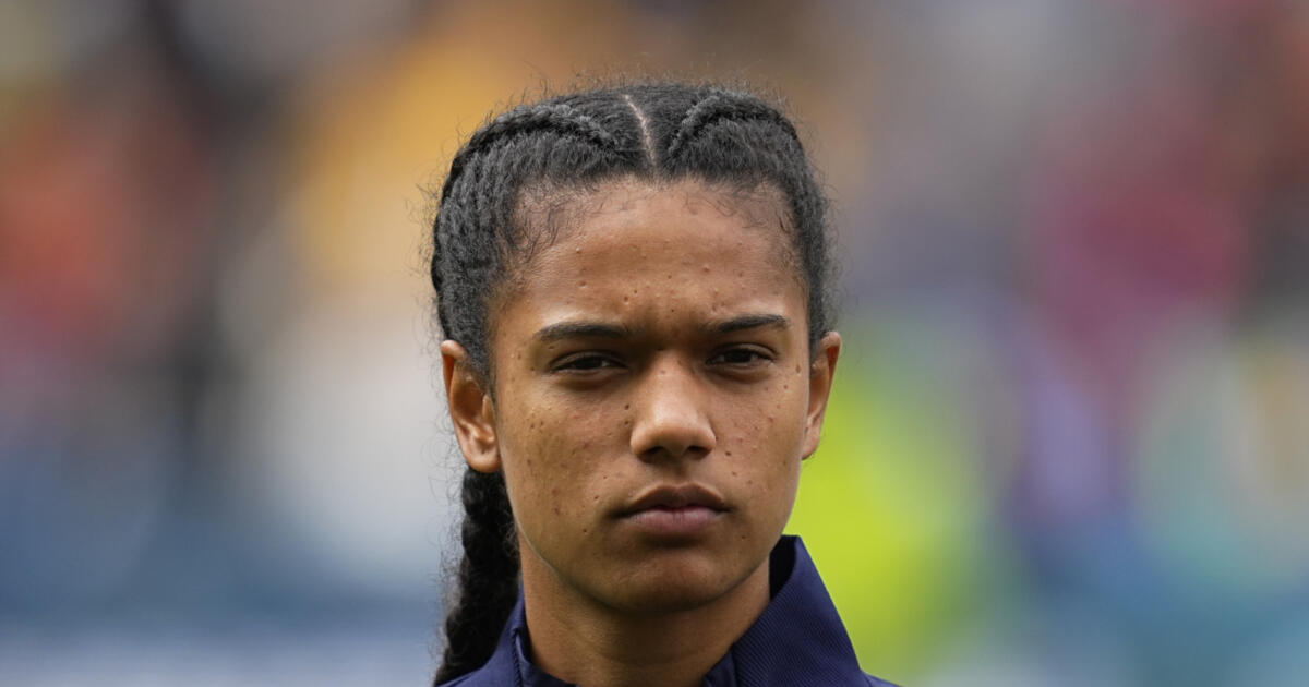 "Dat zou treurig zijn voor de groei van talenten als Esmee… | PSVFans