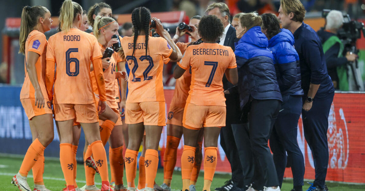 OranjeLeeuwinnen behouden positie op de nieuwe… | Vrouwenvoetbalnieuws