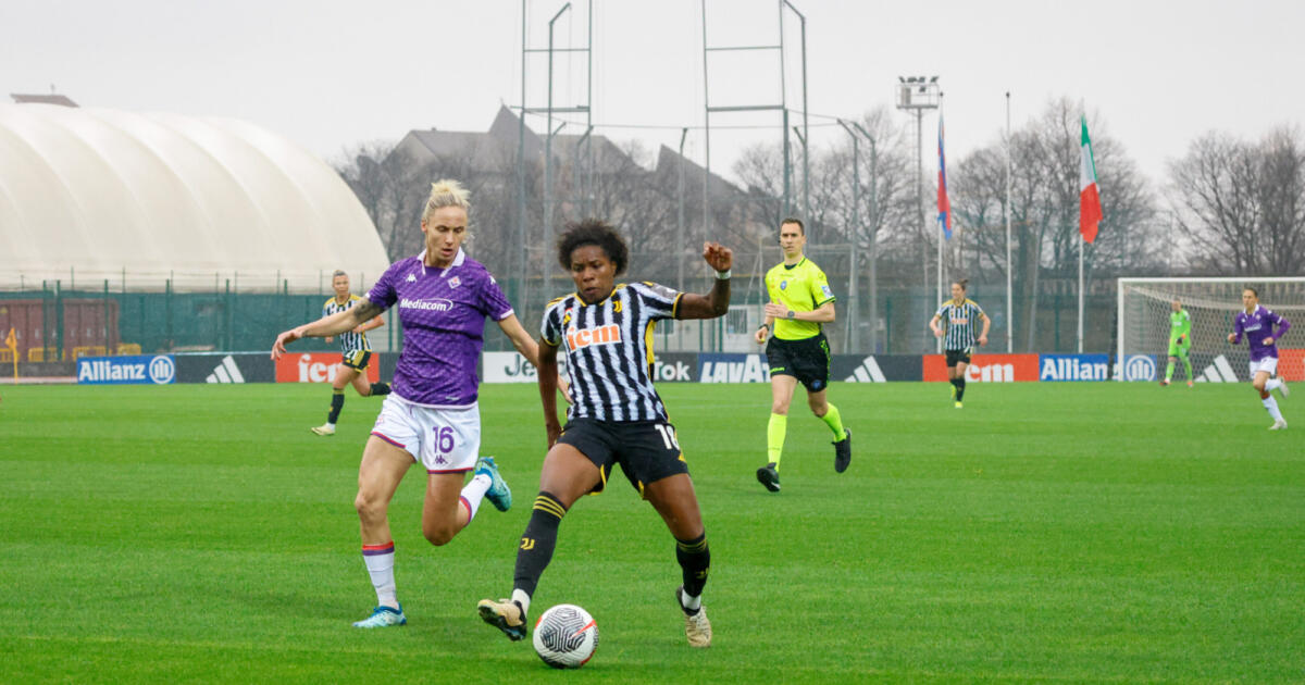 'Lineth Beerensteyn kan zeer pikante overstap… | Vrouwenvoetbalnieuws