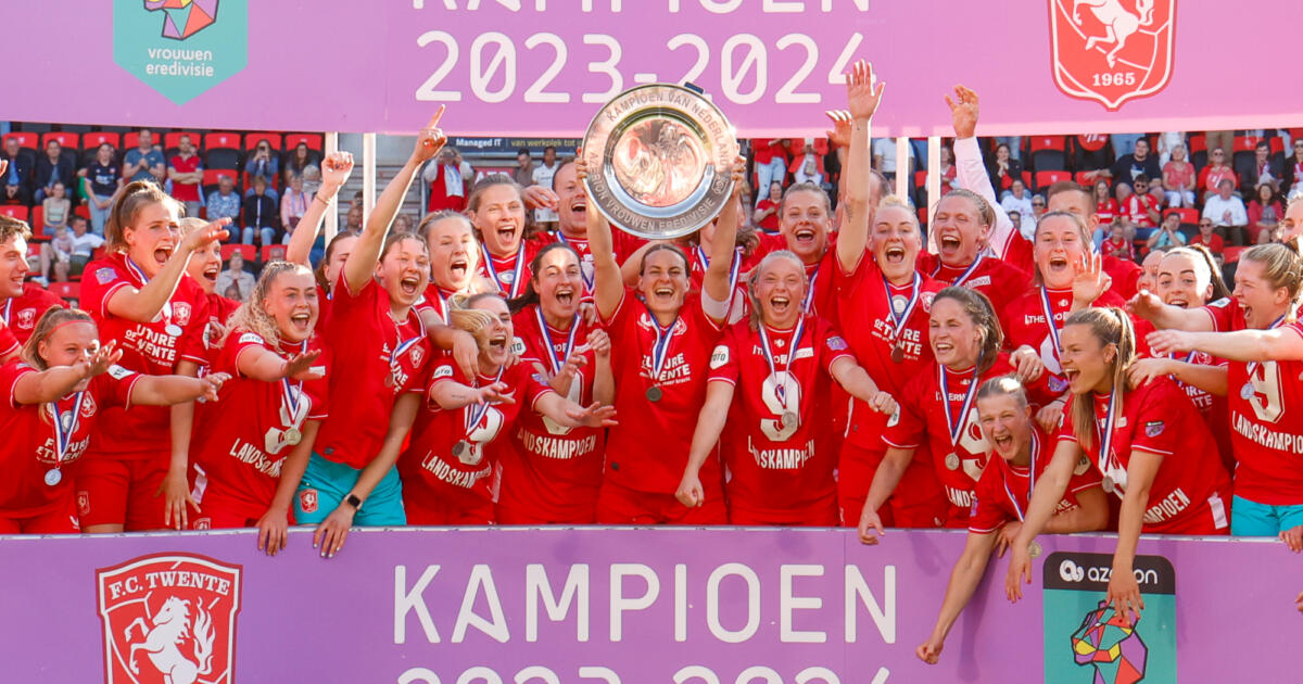 FOTO'S | FC Twente en PEC Zwolle zijn begonnen… | Vrouwenvoetbalnieuws