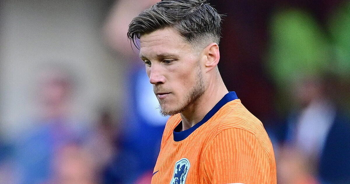 Nikki van Esch weigert Weghorst-transfer: "Wil daar niet… | Ajax1